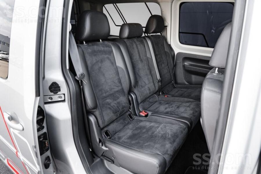Pelēks Volkswagen Caddy 2018 Rīga, ar dzinēja tilpumu 2.00 L un nobraukumu 236 tūkst. km par 11950 €, foto 9 vietnē AUTOMOTO.COM.LV