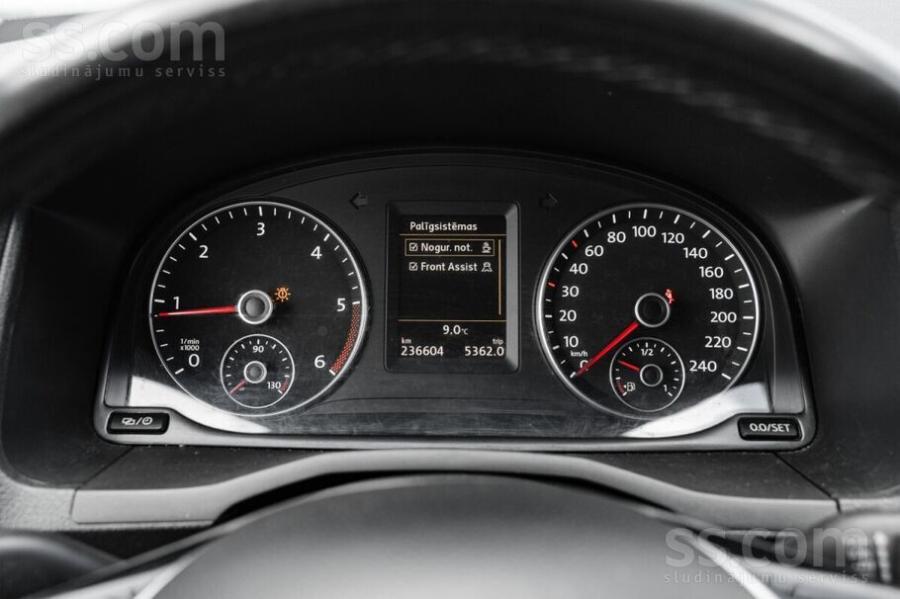 Pelēks Volkswagen Caddy 2018 Rīga, ar dzinēja tilpumu 2.00 L un nobraukumu 236 tūkst. km par 11950 €, foto 12 vietnē AUTOMOTO.COM.LV