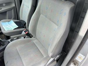 Grey Volkswagen Caddy 2008 in Jurbarkas, with an engine capacity of 1.90 L and mileage of 300 thousand km for 4234 €, photo 15 on AUTOMOTO.COM.LV