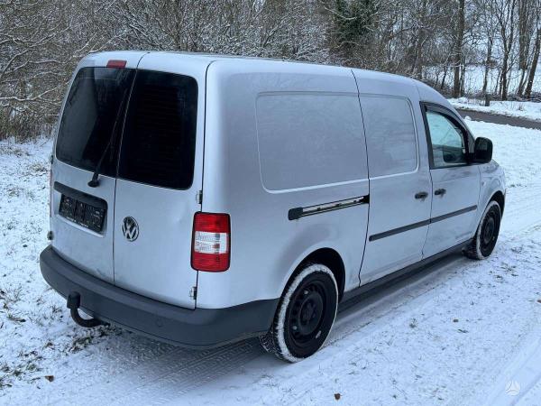 Grey Volkswagen Caddy 2010 in Vilkaviskis, with an engine capacity of 1.90 L and mileage of 264 thousand km for 2200 €, photo 1 on AUTOMOTO.COM.LV