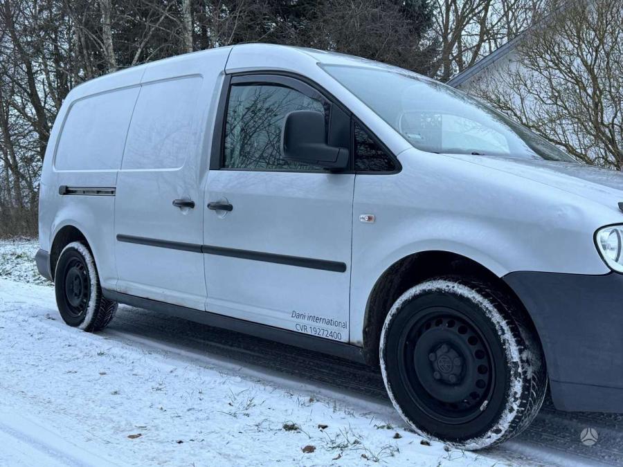 Grey Volkswagen Caddy 2010 in Vilkaviskis, with an engine capacity of 1.90 L and mileage of 264 thousand km for 2200 €, photo 10 on AUTOMOTO.COM.LV