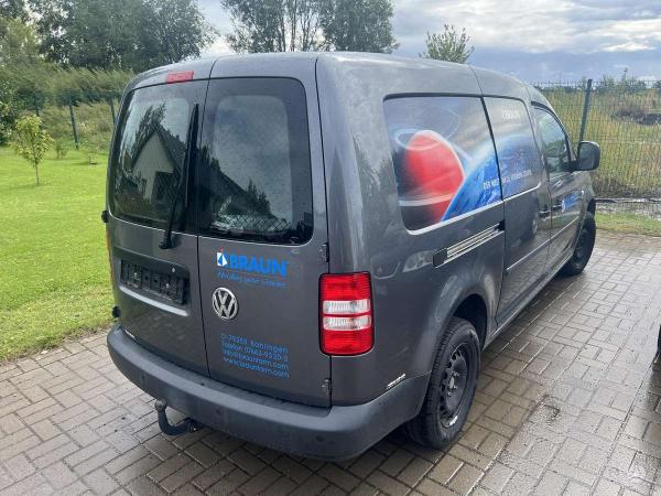 Grey Volkswagen Caddy 2013 in Sakiai, with an engine capacity of 1.60 L and mileage of 86 thousand km for 2599 €, photo 1 on AUTOMOTO.COM.LV