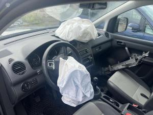 Pelēks Volkswagen Caddy 2013 Šakiai, ar dzinēja tilpumu 1.60 L un nobraukumu 86 tūkst. km par 2599 €, foto 7 vietnē AUTOMOTO.COM.LV