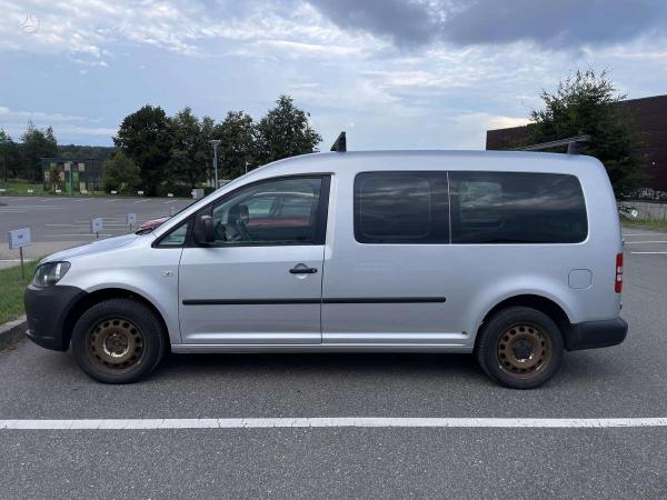 Grey Volkswagen Caddy 2014 in Vilnius, with an engine capacity of 1.60 L and mileage of 314 thousand km for 5500 €, photo 10 on AUTOMOTO.COM.LV