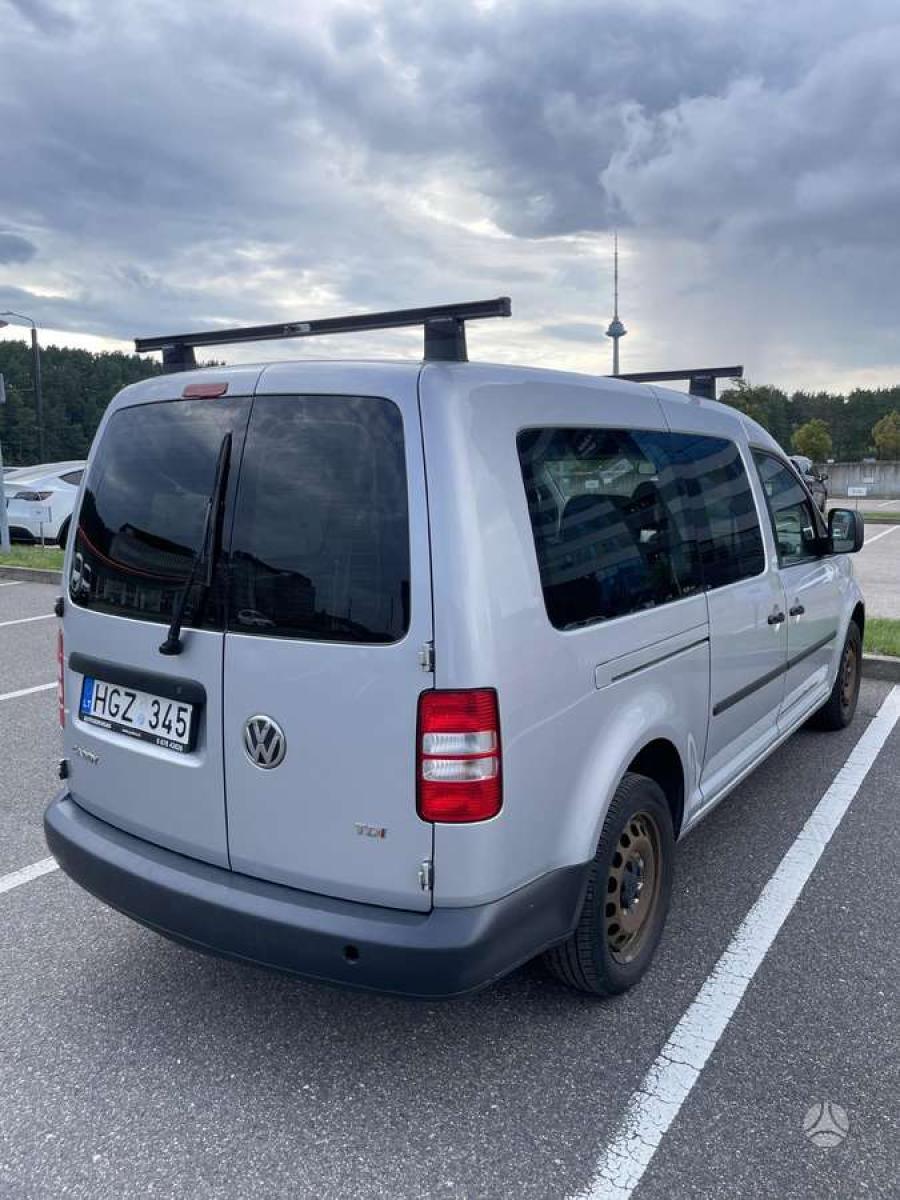 Grey Volkswagen Caddy 2014 in Vilnius, with an engine capacity of 1.60 L and mileage of 314 thousand km for 5500 €, photo 12 on AUTOMOTO.COM.LV