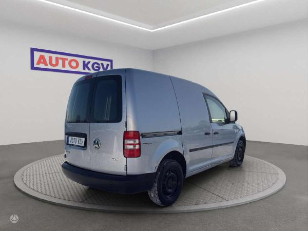 Grey Volkswagen Caddy 2014 in Kaunas, with an engine capacity of 1.60 L and mileage of 276 thousand km for 4999 €, photo 5 on AUTOMOTO.COM.LV