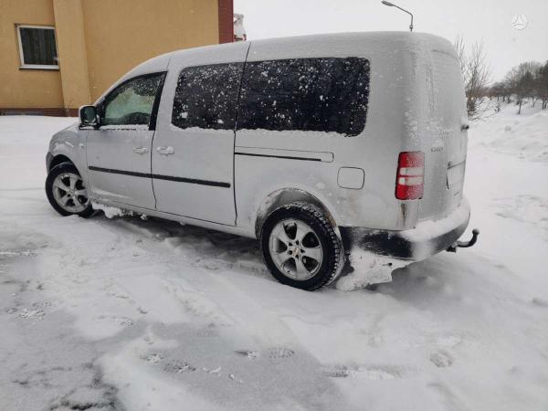 Pelēks Volkswagen Caddy 2015 Šilalė, ar dzinēja tilpumu 2.00 L un nobraukumu 392 tūkst. km par 10200 €, foto 1 vietnē AUTOMOTO.COM.LV