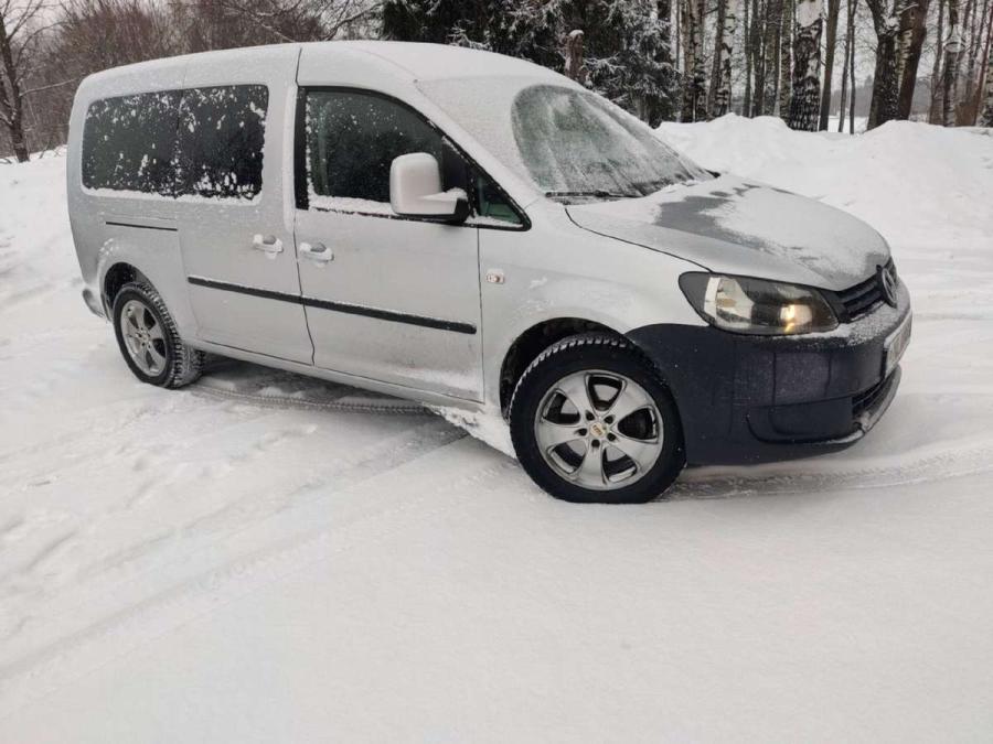 Pelēks Volkswagen Caddy 2015 Šilalė, ar dzinēja tilpumu 2.00 L un nobraukumu 392 tūkst. km par 10200 €, foto 5 vietnē AUTOMOTO.COM.LV
