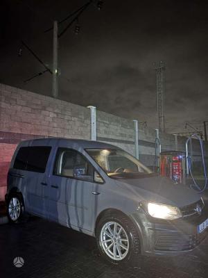 Grey Volkswagen Caddy 2016 in Vilnius, with an engine capacity of 1.97 L and mileage of 287 thousand km for 6500 €, photo 6 on AUTOMOTO.COM.LV