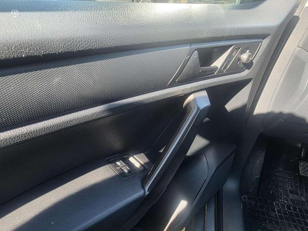 Pelēks Volkswagen Caddy 2018 Viļņa, ar dzinēja tilpumu 2.00 L un nobraukumu 140 tūkst. km par 6500 €, foto 10 vietnē AUTOMOTO.COM.LV