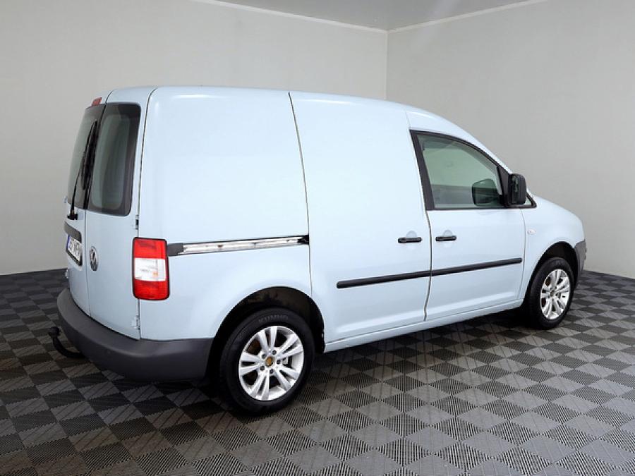Grey Volkswagen Caddy 2006 in Tallinn, with an engine capacity of 1.40 L and mileage of 398 thousand km for 1499 €, photo 4 on AUTOMOTO.COM.LV