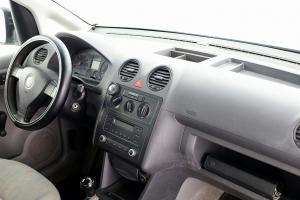 Grey Volkswagen Caddy 2006 in Tallinn, with an engine capacity of 1.40 L and mileage of 398 thousand km for 1499 €, photo 14 on AUTOMOTO.COM.LV
