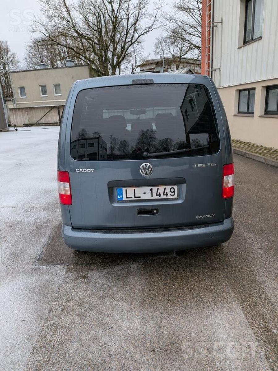 Grey Volkswagen Caddy 2007 in Riga, with an engine capacity of 1.90 L and mileage of 227 thousand km for 4000 €, photo 2 on AUTOMOTO.COM.LV