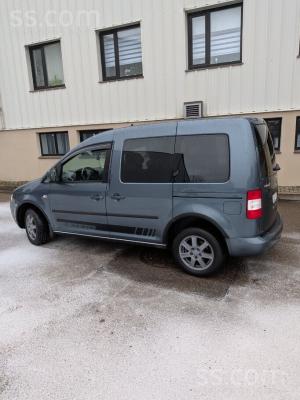 Grey Volkswagen Caddy 2007 in Riga, with an engine capacity of 1.90 L and mileage of 227 thousand km for 4000 €, photo 3 on AUTOMOTO.COM.LV