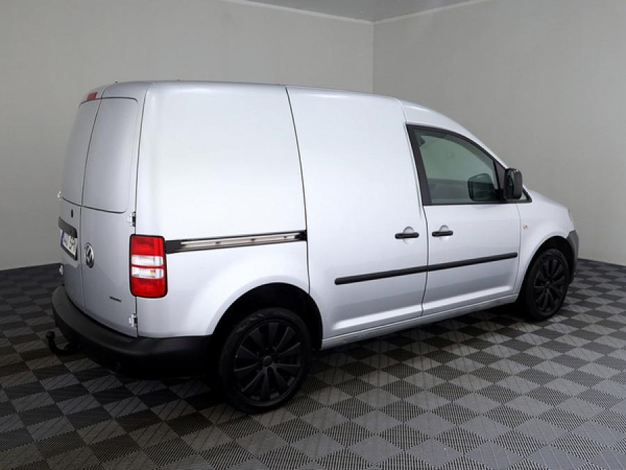 Grey Volkswagen Caddy 2011 in Tallinn, with an engine capacity of 2.00 L and mileage of 288 thousand km for 1999 €, photo 4 on AUTOMOTO.COM.LV