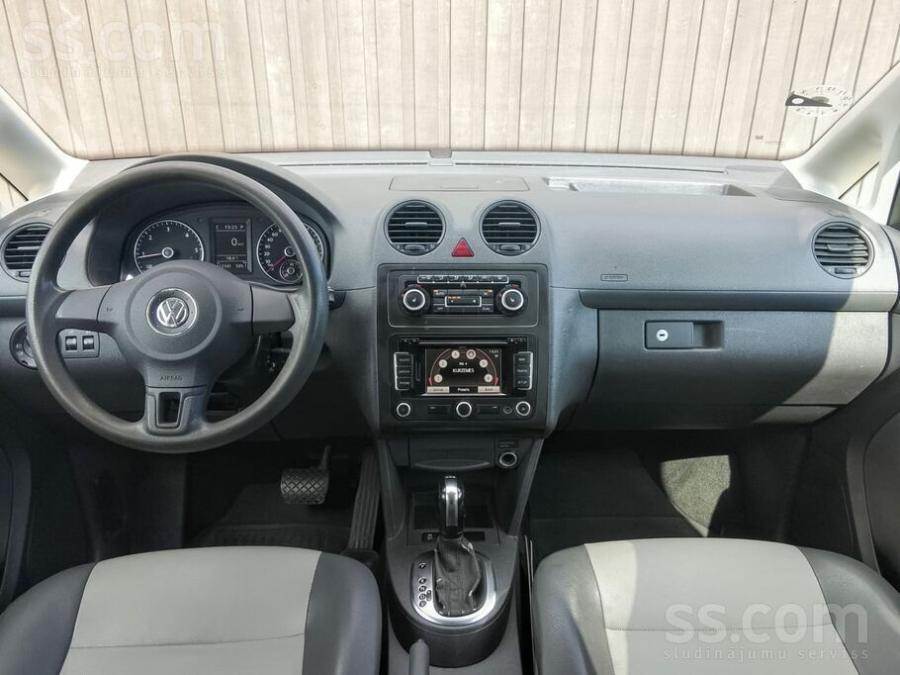 Pelēks Volkswagen Caddy 2011 Tukums, ar dzinēja tilpumu 1.60 L un nobraukumu 303 tūkst. km par 5950 €, foto 6 vietnē AUTOMOTO.COM.LV
