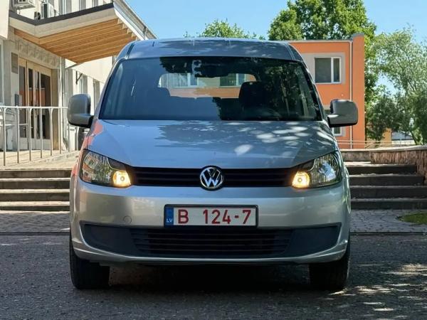 Pelēks Volkswagen Caddy 2014 Jelgava, ar dzinēja tilpumu 1.60 L un nobraukumu 263 tūkst. km par 7700 €, foto 6 vietnē AUTOMOTO.COM.LV