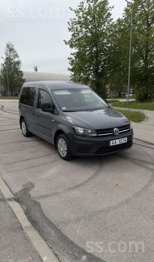Grey Volkswagen Caddy 2017 in Jelgava, with an engine capacity of 2.00 L and mileage of 192 thousand km for 9900 €, photo  on AUTOMOTO.COM.LV