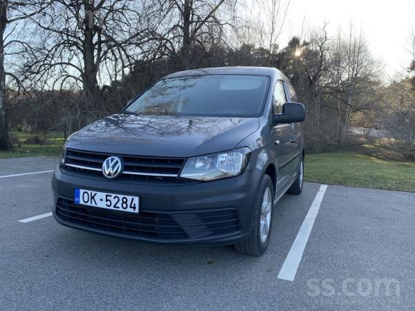 Pelēks Volkswagen Caddy 2018 Liepāja, ar dzinēja tilpumu 2.00 L un nobraukumu 72 tūkst. km par 10900 €, foto 1 vietnē AUTOMOTO.COM.LV