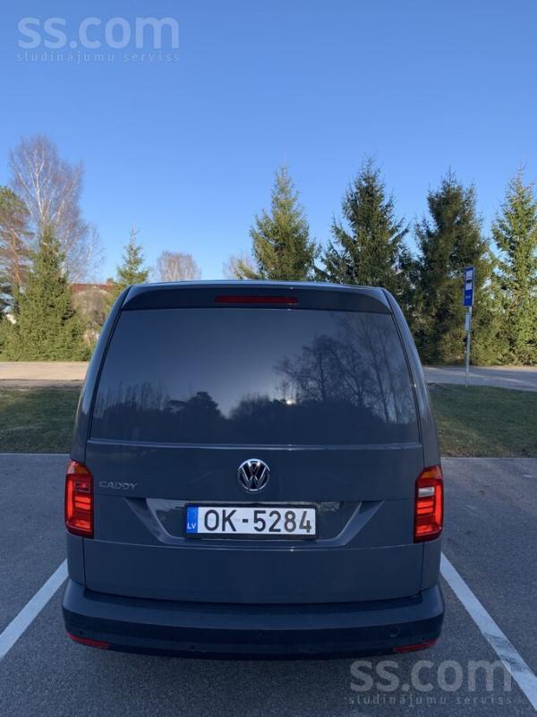 Pelēks Volkswagen Caddy 2018 Liepāja, ar dzinēja tilpumu 2.00 L un nobraukumu 72 tūkst. km par 10900 €, foto 6 vietnē AUTOMOTO.COM.LV