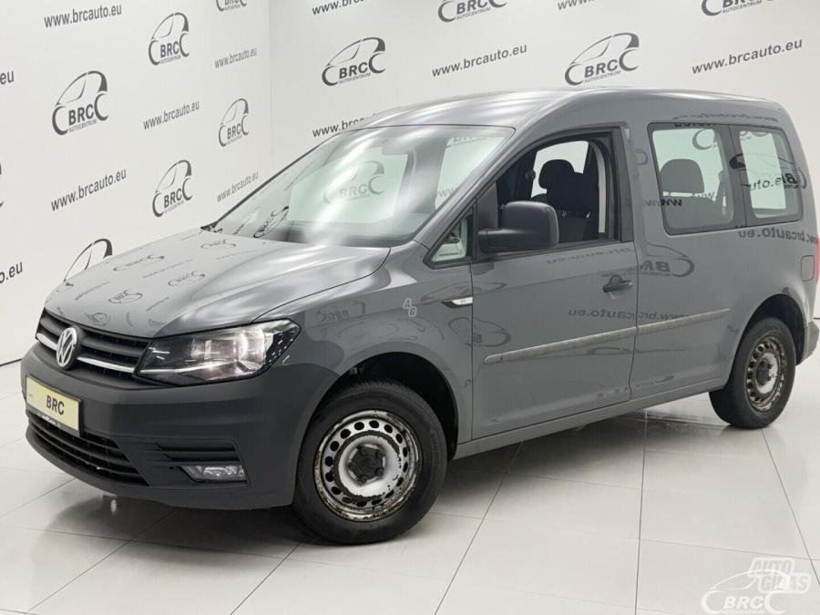 Серый Фольксваген Кадди 2019 в Авиженяй, объемом двигателя 2.00 л и пробегом 142 тыс. км за 8200 €, фото 1 на AUTOMOTO.COM.LV