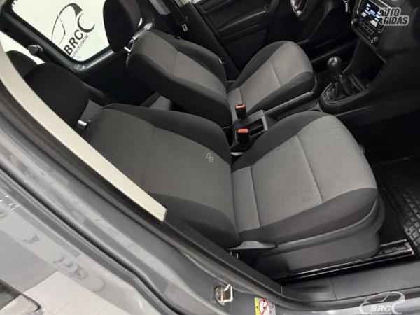Pelēks Volkswagen Caddy 2019 Avižieniai, ar dzinēja tilpumu 2.00 L un nobraukumu 142 tūkst. km par 8200 €, foto 5 vietnē AUTOMOTO.COM.LV