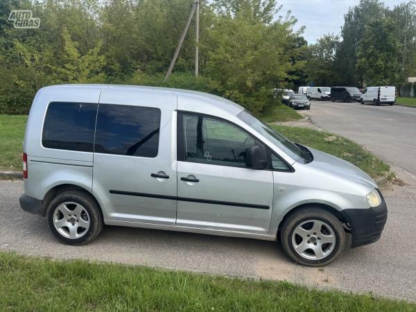 Grey Volkswagen Caddy 2001 in Vilnius, with an engine capacity of 1.90 L and mileage of 395 thousand km for 1800 €, photo 9 on AUTOMOTO.COM.LV