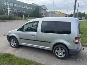Pelēks Volkswagen Caddy 2001 Viļņa, ar dzinēja tilpumu 1.90 L un nobraukumu 395 tūkst. km par 1800 €, foto 5 vietnē AUTOMOTO.COM.LV
