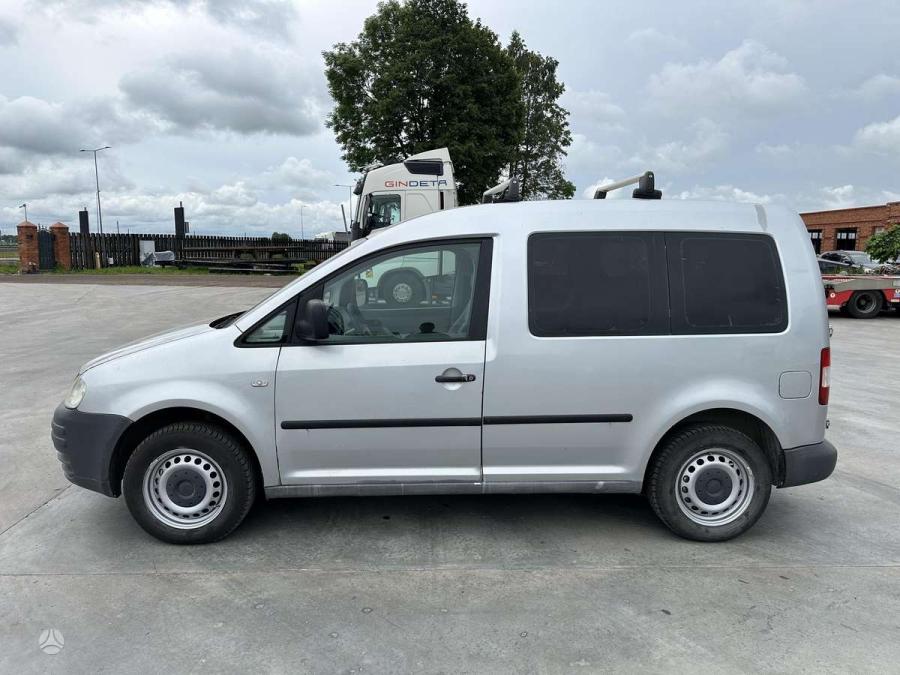 Pelēks Volkswagen Caddy 2004 Marijampole, ar dzinēja tilpumu 1.97 L un nobraukumu 424 tūkst. km par 1800 €, foto 3 vietnē AUTOMOTO.COM.LV