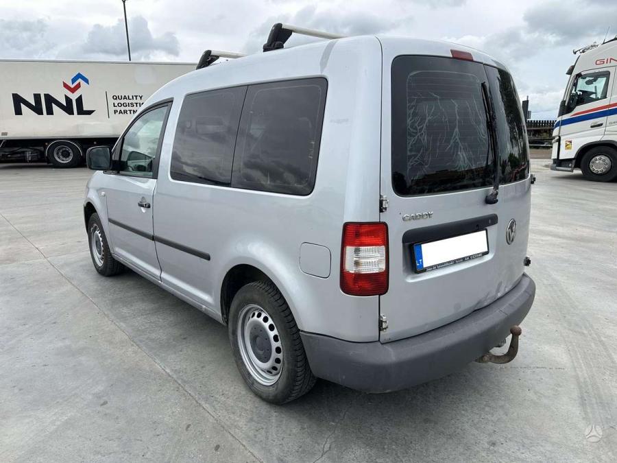 Pelēks Volkswagen Caddy 2004 Marijampole, ar dzinēja tilpumu 1.97 L un nobraukumu 424 tūkst. km par 1800 €, foto 4 vietnē AUTOMOTO.COM.LV