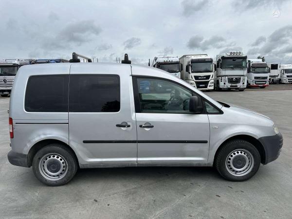 Pelēks Volkswagen Caddy 2004 Marijampole, ar dzinēja tilpumu 1.97 L un nobraukumu 424 tūkst. km par 1800 €, foto 6 vietnē AUTOMOTO.COM.LV