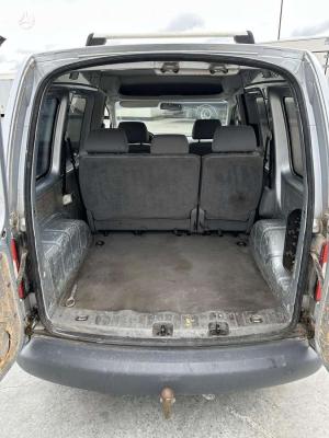 Pelēks Volkswagen Caddy 2004 Marijampole, ar dzinēja tilpumu 1.97 L un nobraukumu 424 tūkst. km par 1800 €, foto 13 vietnē AUTOMOTO.COM.LV