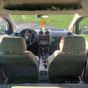 Pelēks Volkswagen Caddy 2005 Ogre, ar dzinēja tilpumu 2.00 L un nobraukumu 432 tūkst. km par 2750 €, foto 9 vietnē AUTOMOTO.COM.LV