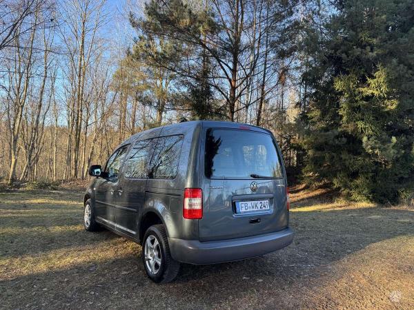 Pelēks Volkswagen Caddy 2005 Utena, ar dzinēja tilpumu 1.90 L un nobraukumu 303 tūkst. km par 3150 €, foto 2 vietnē AUTOMOTO.COM.LV
