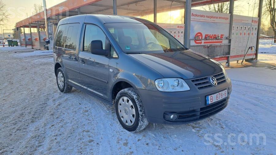 Grey Volkswagen Caddy 2005 in Ogre, with an engine capacity of 1.60 L and mileage of 254 thousand km for 4150 €, photo 1 on AUTOMOTO.COM.LV