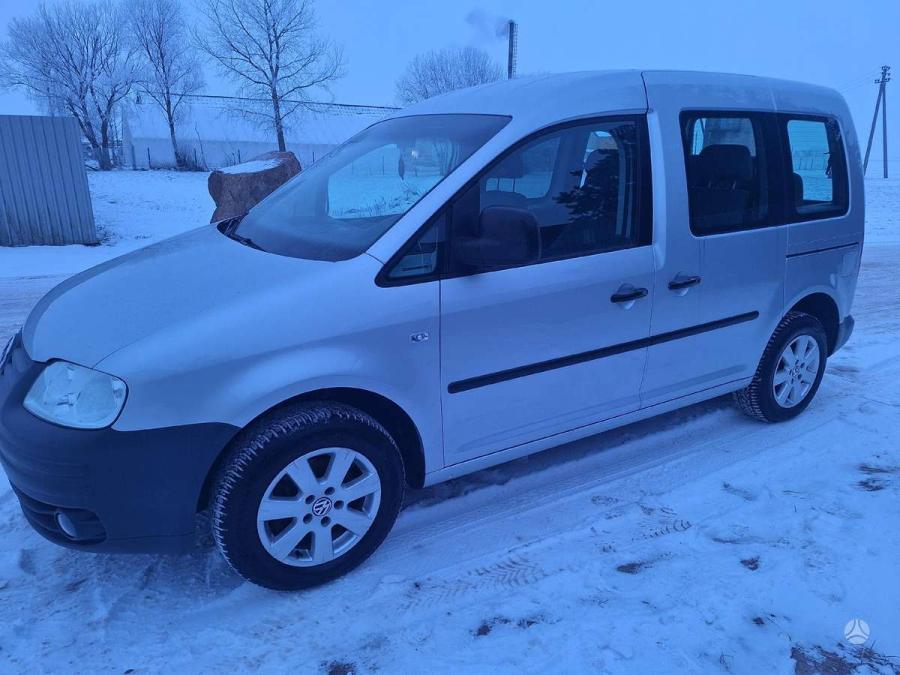 Grey Volkswagen Caddy 2005 in Marijampole, with an engine capacity of 1.40 L and mileage of 220 thousand km for 2850 €, photo 3 on AUTOMOTO.COM.LV