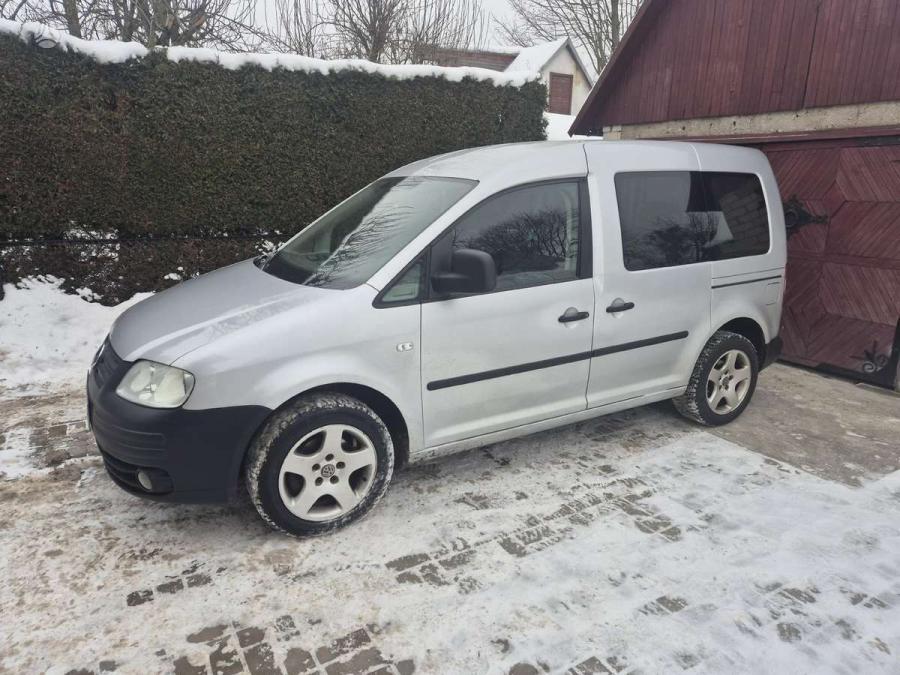 Pelēks Volkswagen Caddy 2005 Prienai, ar dzinēja tilpumu 1.90 L un nobraukumu 429 tūkst. km par 3050 €, foto 6 vietnē AUTOMOTO.COM.LV