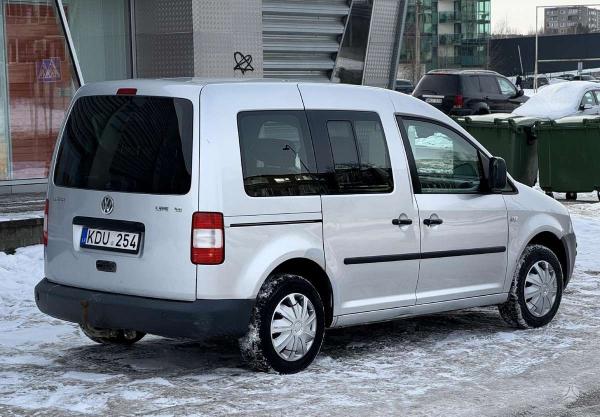 Grey Volkswagen Caddy 2005 in Vilnius, with an engine capacity of 1.60 L and mileage of 500 thousand km for 2500 €, photo 3 on AUTOMOTO.COM.LV