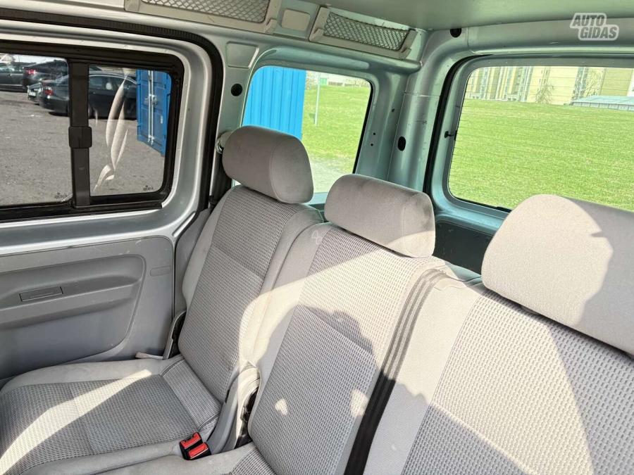 Pelēks Volkswagen Caddy 2005 Kauņa, ar dzinēja tilpumu 1.90 L un nobraukumu 360 tūkst. km par 1950 €, foto 11 vietnē AUTOMOTO.COM.LV