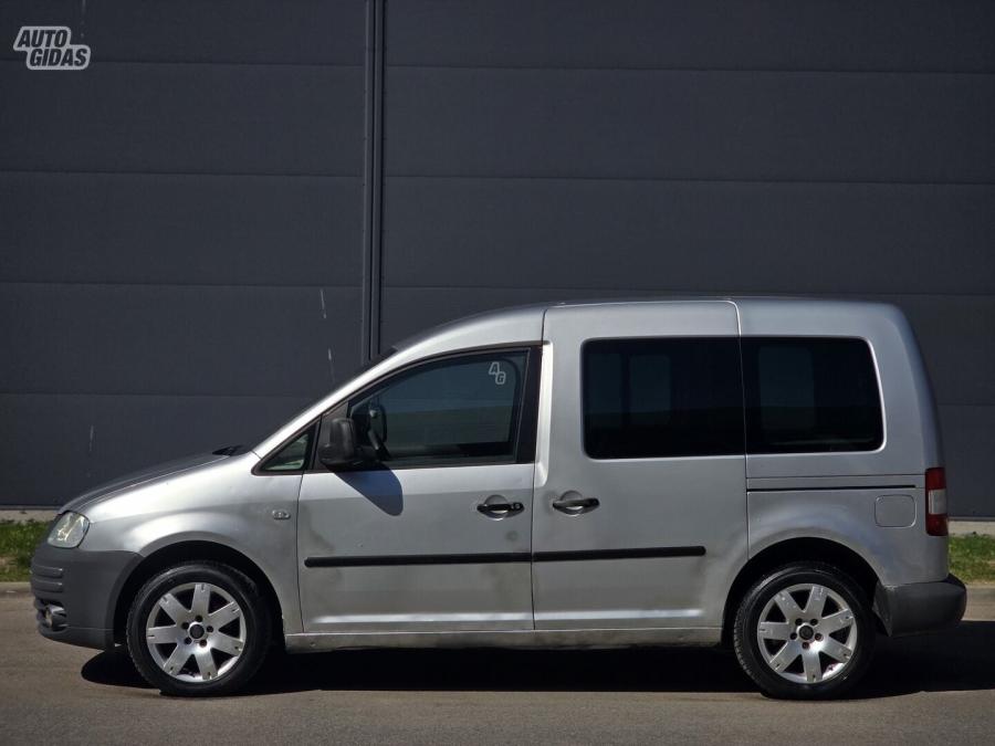Grey Volkswagen Caddy 2005 in Vilnius, with an engine capacity of 1.90 L and mileage of 386 thousand km for 1450 €, photo 4 on AUTOMOTO.COM.LV