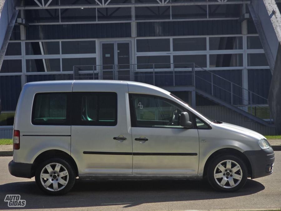 Grey Volkswagen Caddy 2005 in Vilnius, with an engine capacity of 1.90 L and mileage of 386 thousand km for 1450 €, photo 5 on AUTOMOTO.COM.LV