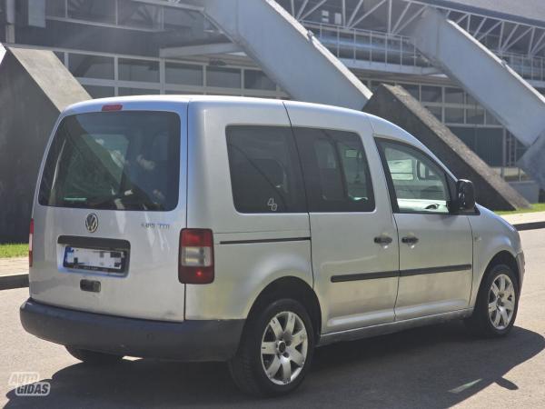 Pelēks Volkswagen Caddy 2005 Viļņa, ar dzinēja tilpumu 1.90 L un nobraukumu 386 tūkst. km par 1450 €, foto 5 vietnē AUTOMOTO.COM.LV
