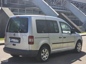 Grey Volkswagen Caddy 2005 in Vilnius, with an engine capacity of 1.90 L and mileage of 386 thousand km for 1450 €, photo 6 on AUTOMOTO.COM.LV