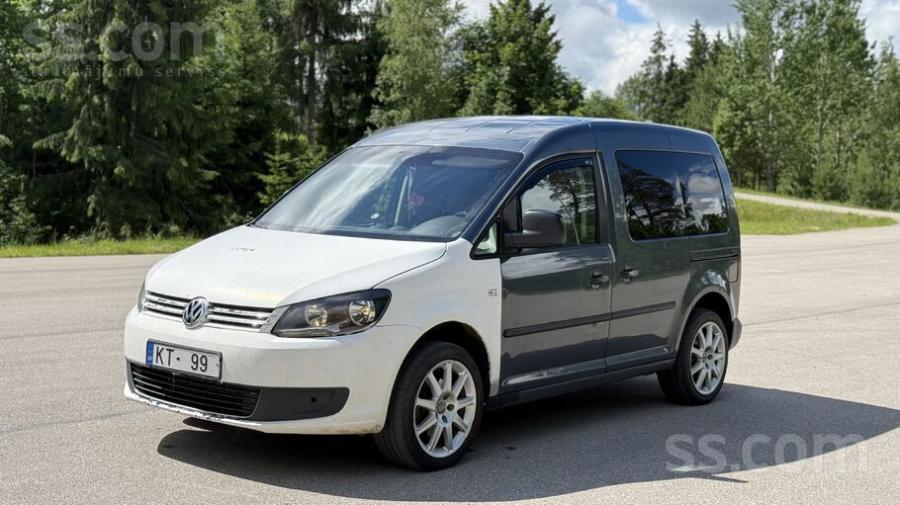 Grey Volkswagen Caddy 2005 in Madona, with an engine capacity of 1.90 L and mileage of 555 thousand km for 3100 €, photo 8 on AUTOMOTO.COM.LV