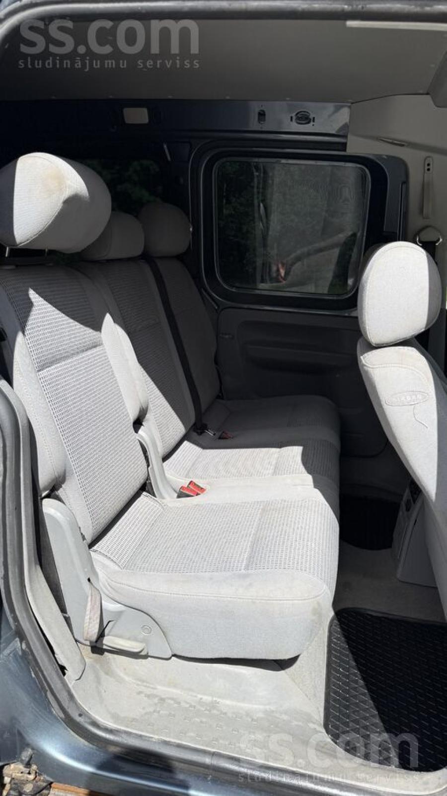 Grey Volkswagen Caddy 2005 in Madona, with an engine capacity of 1.90 L and mileage of 555 thousand km for 3100 €, photo 12 on AUTOMOTO.COM.LV