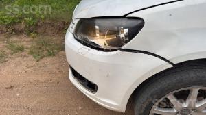 Pelēks Volkswagen Caddy 2005 Madona, ar dzinēja tilpumu 1.90 L un nobraukumu 555 tūkst. km par 2000 €, foto 15 vietnē AUTOMOTO.COM.LV
