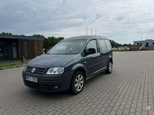 Pelēks Volkswagen Caddy 2005 Klaipėda, ar dzinēja tilpumu 1.90 L un nobraukumu 250 tūkst. km par 2600 €, foto 2 vietnē AUTOMOTO.COM.LV