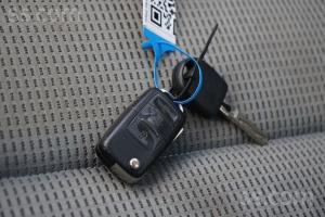Pelēks Volkswagen Caddy 2005 Rīga, ar dzinēja tilpumu 1.60 L un nobraukumu 233 tūkst. km par 3990 €, foto 16 vietnē AUTOMOTO.COM.LV