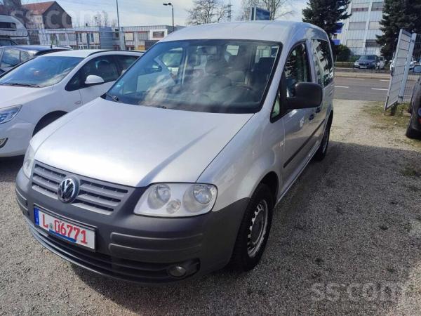 Pelēks Volkswagen Caddy 2006 Daugavpils, ar dzinēja tilpumu 2.00 L un nobraukumu 211 tūkst. km par 5800 €, foto 1 vietnē AUTOMOTO.COM.LV