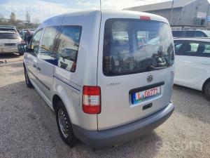 Pelēks Volkswagen Caddy 2006 Daugavpils, ar dzinēja tilpumu 2.00 L un nobraukumu 211 tūkst. km par 5800 €, foto 2 vietnē AUTOMOTO.COM.LV